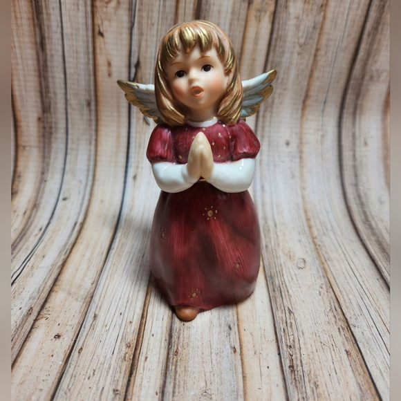Goebel | Accents | Goebel Small Girl Praying Angel Figurine | Poshmark